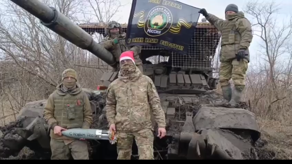 Предположительно, индийский 155-мм снаряд M1A4 ERFB / BT (без донного ...